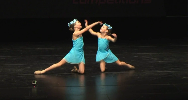 Imagen - 20130905222023!Run From Mother.png | Wiki Dancemoms | FANDOM ...