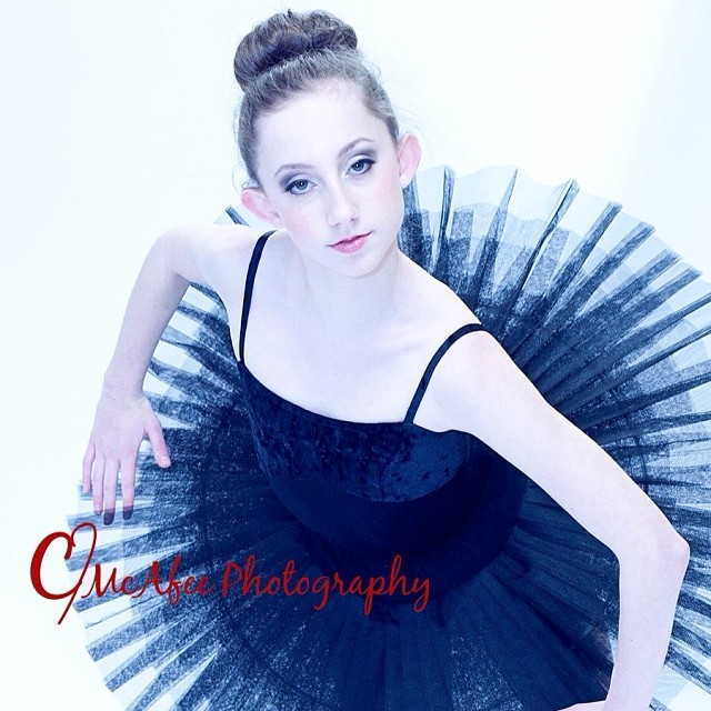 Image Chloesmith Looks Like Old Pic Posted 2014 02 19 Dance Moms Wiki Fandom Powered