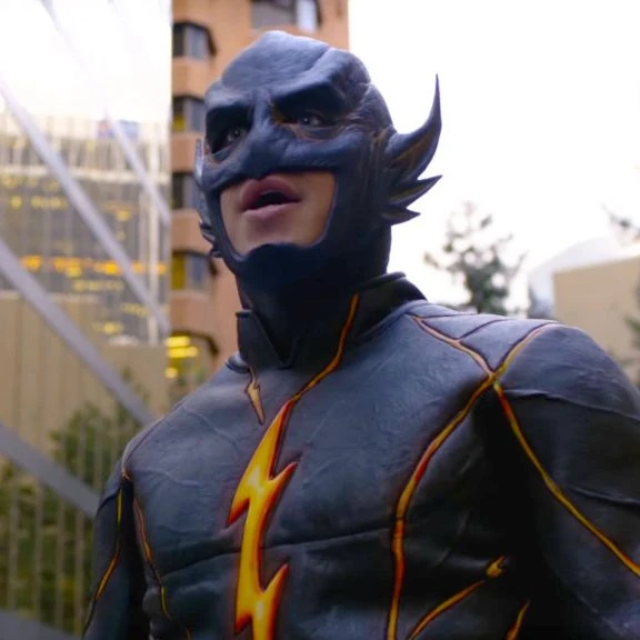 Edward Clariss/Alt. Leben/Flashpoint | Arrowverse Wiki | Fandom