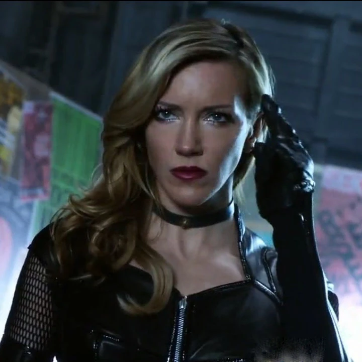 Laurel Lance (Erde X) | Arrowverse Wiki | Fandom