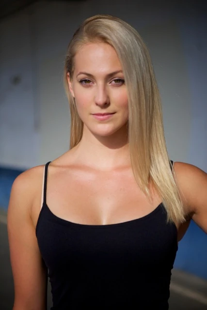 Hayley Wright | DC Extended Universe Wiki | Fandom