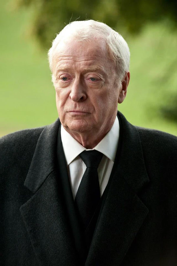 Alfred Pennyworth (Nolanverse) | DC-Kinofilme Wiki | Fandom