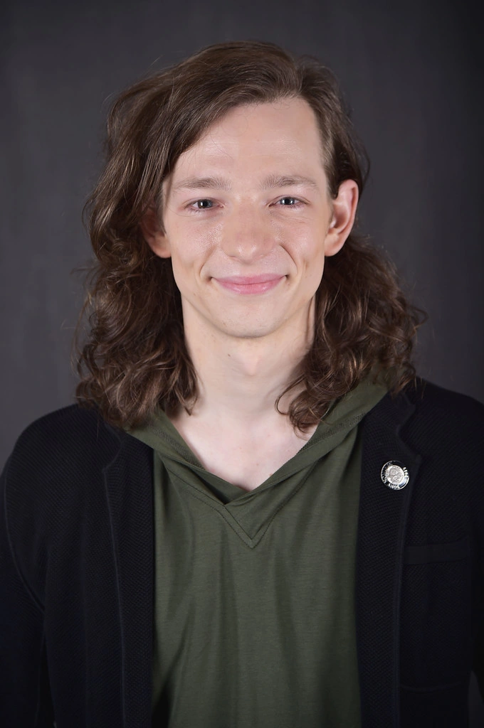 Mike Faist | Dear Evan Hansen Wiki | Fandom