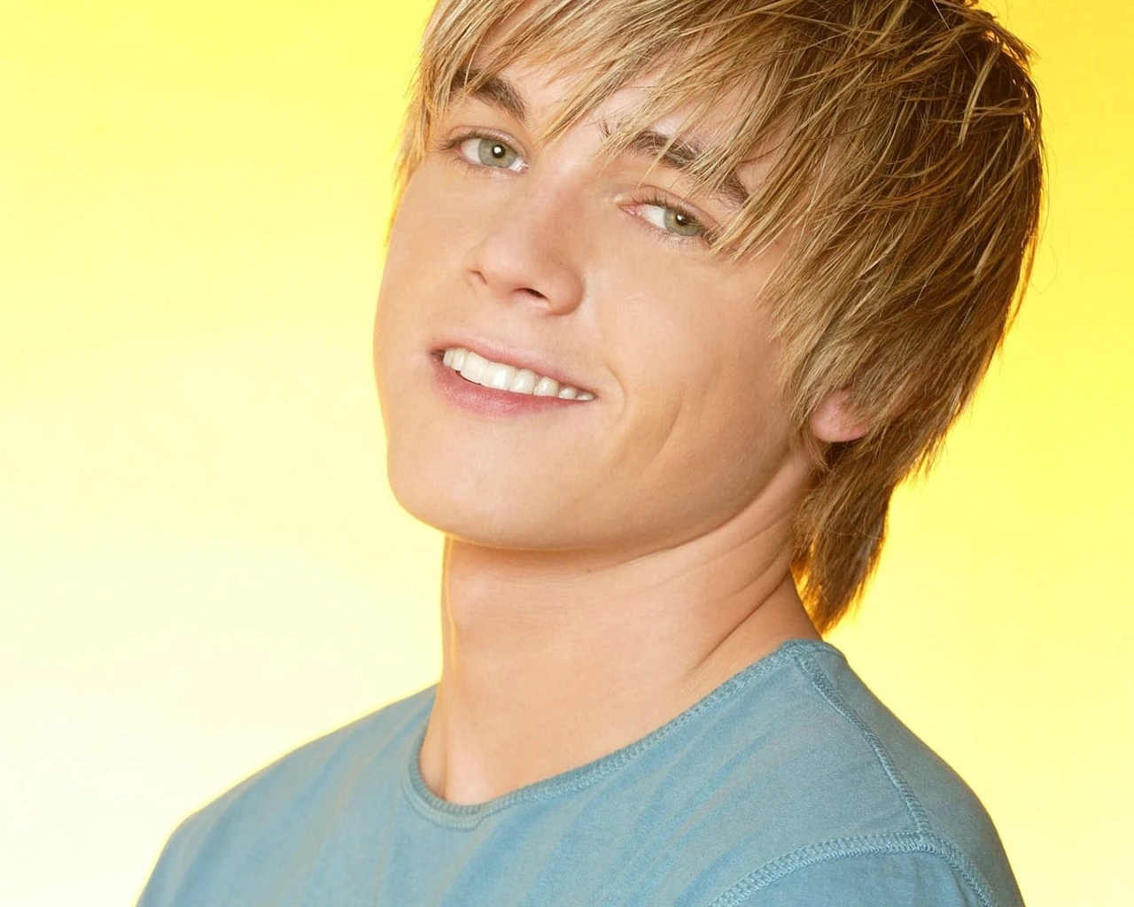 Jesse Mccartney 1990