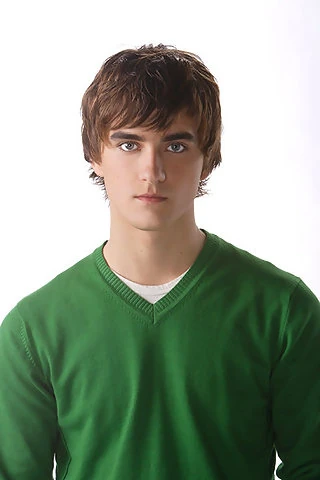 Declan Coyne | Wiki Degrassifrance | Fandom