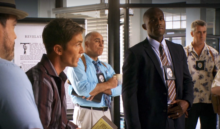 Sergeant Lee | Dexter Wiki | Fandom