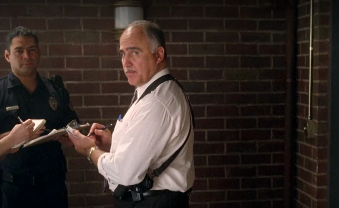 Sergeant Lee | Dexter Wiki | Fandom