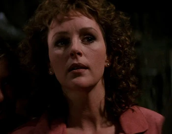 Holly Gennero | Wiki Die Hard | Fandom