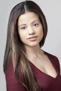 Sarah Jeffery | Descendants Wiki | Fandom