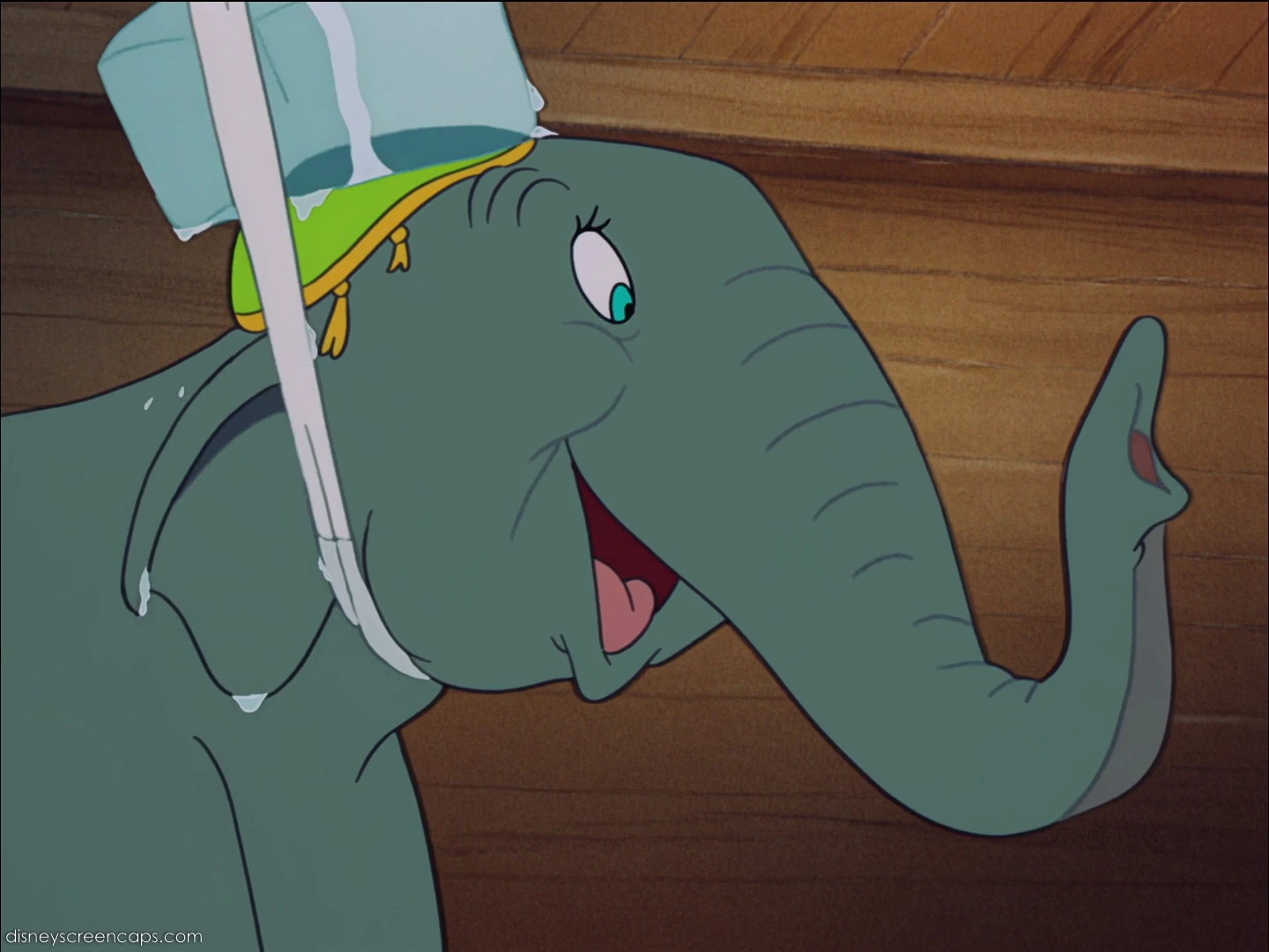 Image - Dumbo-disneyscreencaps com-3730.jpg | Disney Wiki | FANDOM ...