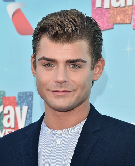 Garrett Clayton | Disney Wiki | Fandom