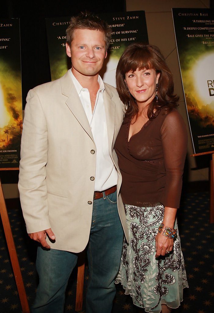 Image - Steve Zahn and Robyn Peterman.jpg | Disney Wiki | FANDOM ...