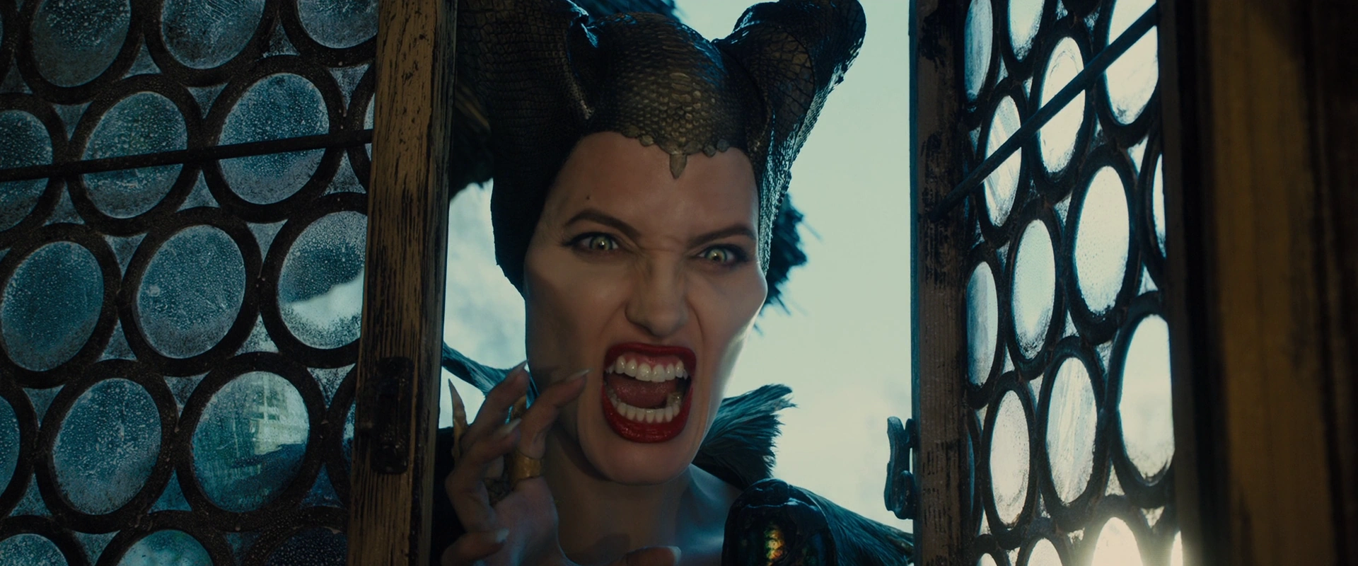 Image - Maleficent-(2014)-338.png | Disney Wiki | FANDOM powered by Wikia