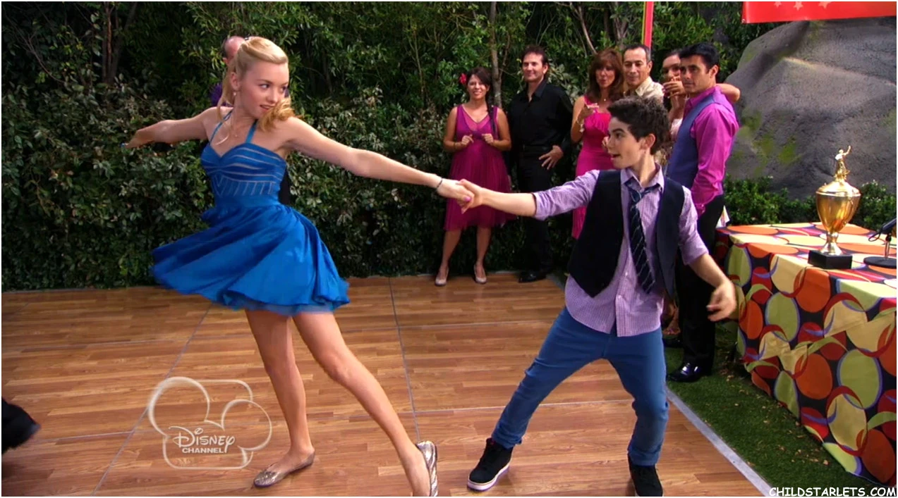 Toy Con | Jessie Wiki | Fandom