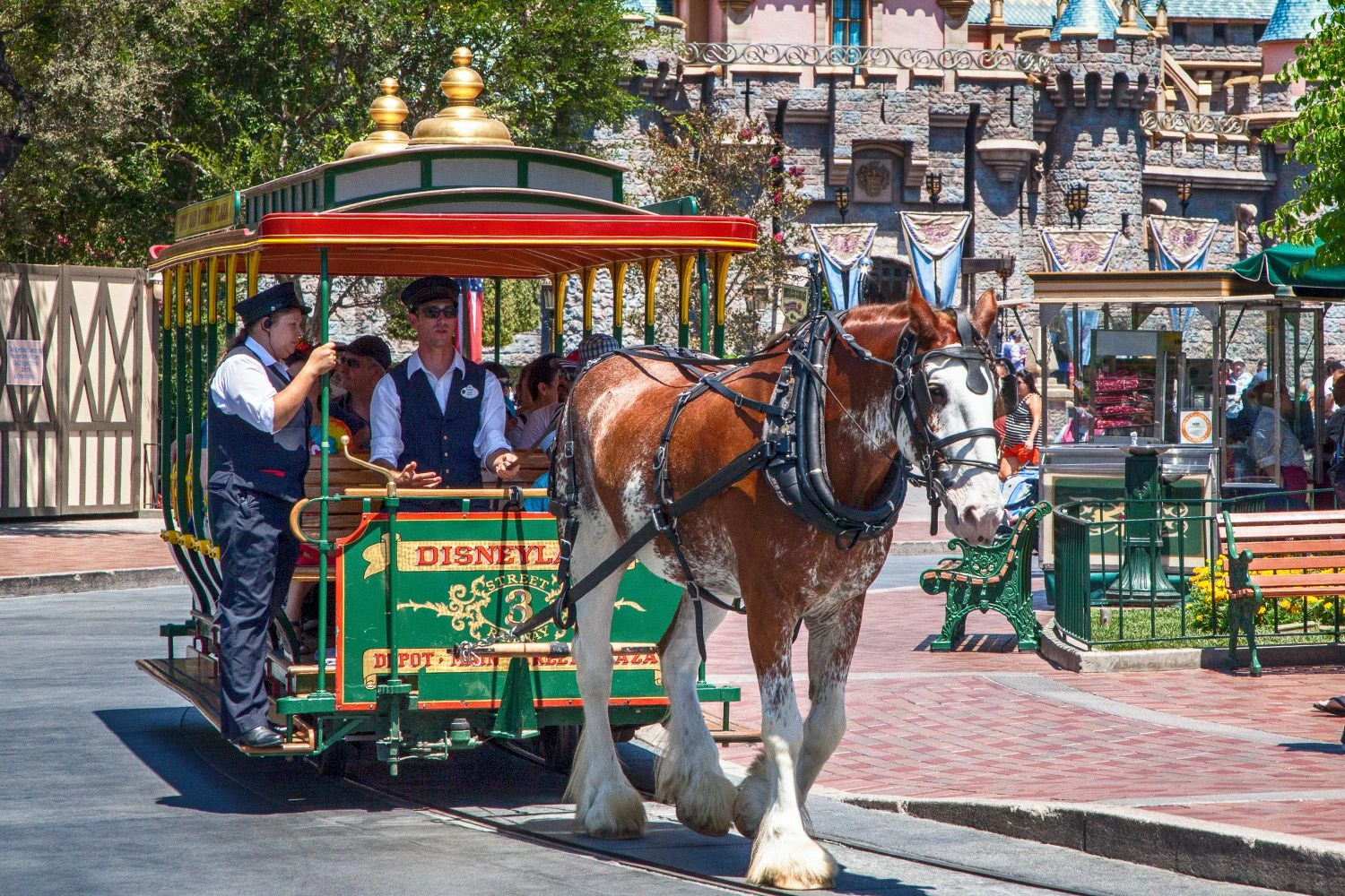 Main Street Vehicles (Disneyland Park) | Disney Parks Wiki | Fandom