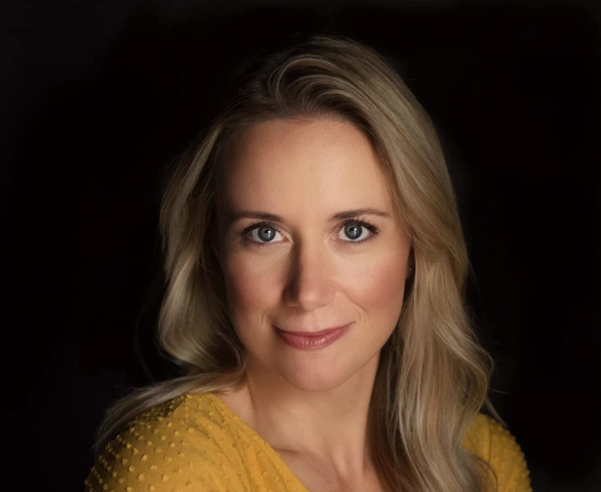 Laura Ault | Disney+ Wiki | Fandom