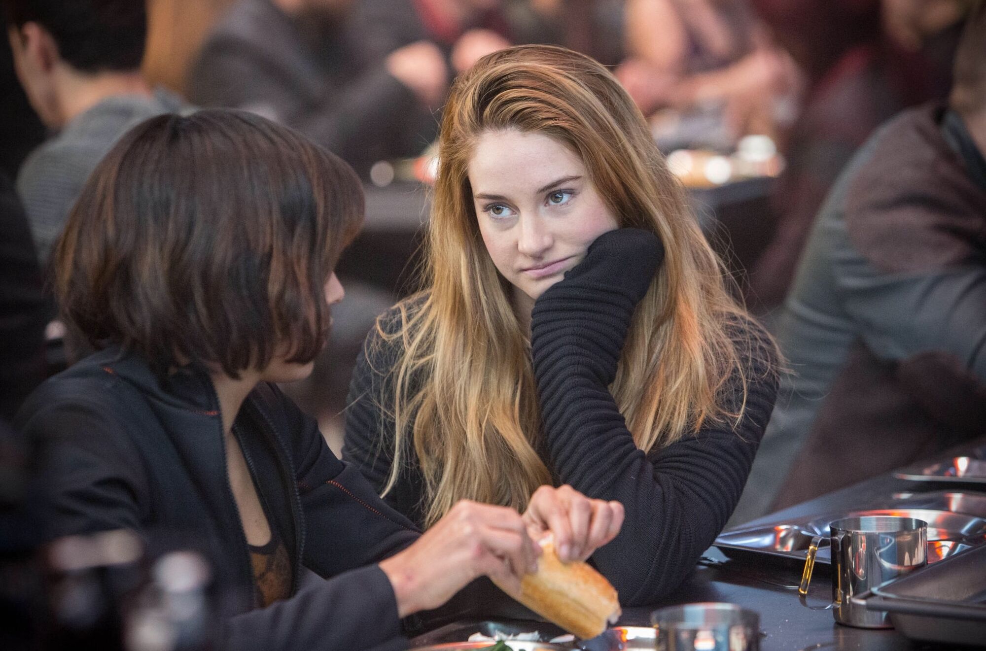 Image - Divergente promo 74.jpeg | Wiki Divergent | FANDOM powered by Wikia Image - Divergente promo 74.jpeg | Wiki Divergent | FANDOM powered by Wikia
