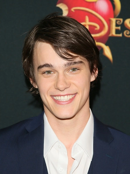 Mitchell Hope | Doblaje Wiki | Fandom