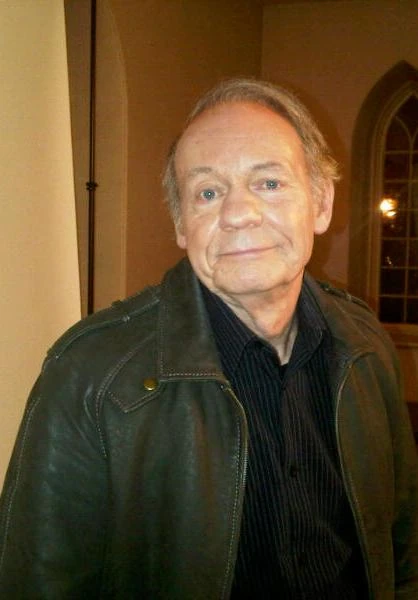 Doug McGrath | Doblaje Wiki | Fandom