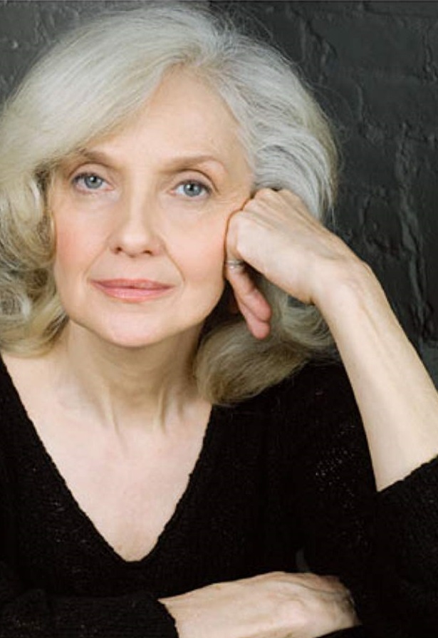 Donna Mitchell Doblaje Wiki Fandom Powered By Wikia