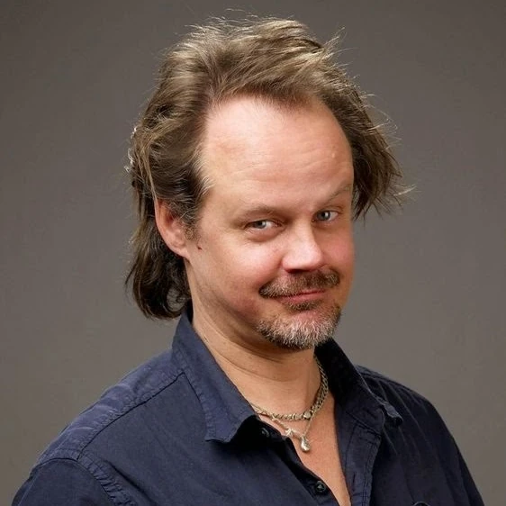 Larry Fessenden | Doblaje Wiki | Fandom