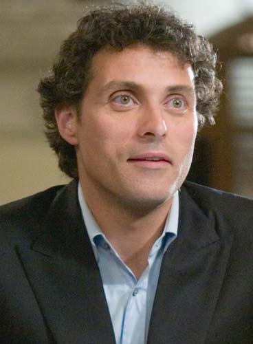 Rufus Sewell Doblaje Wiki Fandom Powered By Wikia