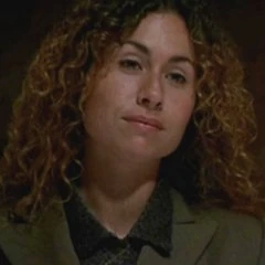 Ilia Gil | Doblaje Wiki | Fandom