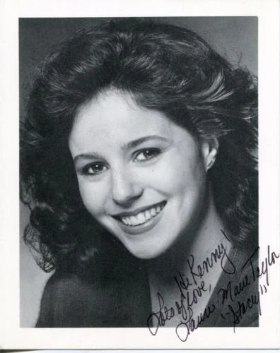 Lauren-Marie Taylor | Doblaje Wiki | Fandom