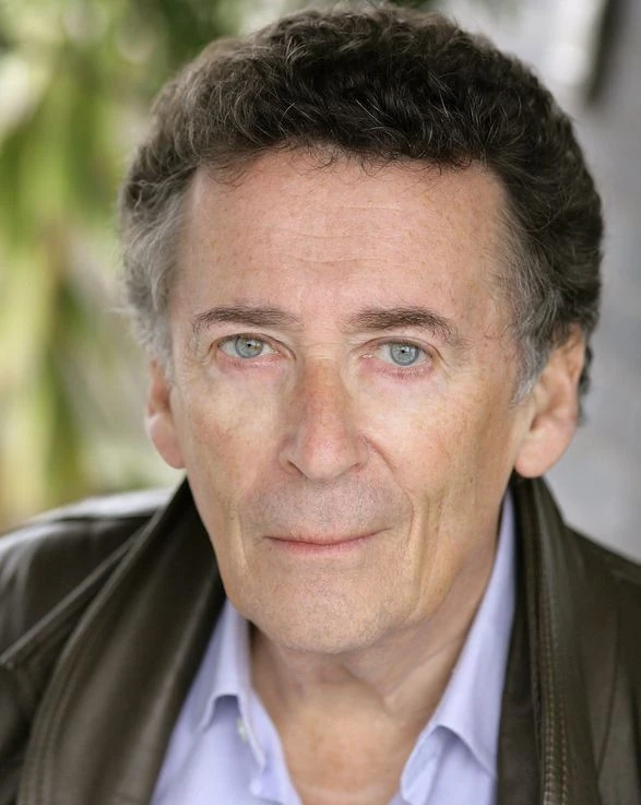 Robert Powell | Doblaje Wiki | Fandom