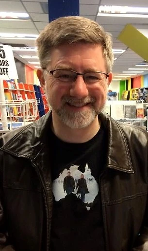 Bruce Harwood | Doblaje Wiki | Fandom