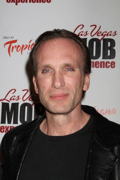 Peter Greene | Doblaje Wiki | Fandom
