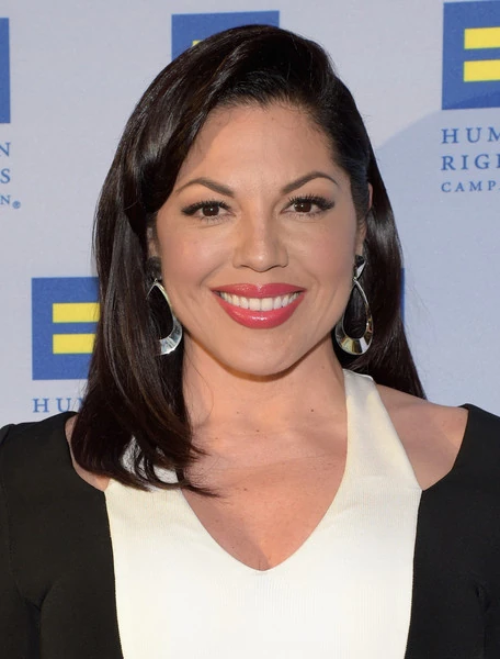 Sara Ramírez | Doblaje Wiki | Fandom