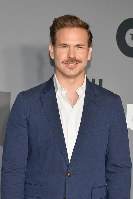 Matthew Davis | Doblaje Wiki | Fandom