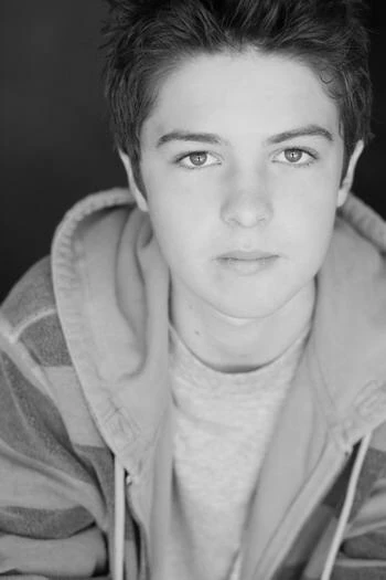 Tyler Peterson | Doblaje Wiki | Fandom