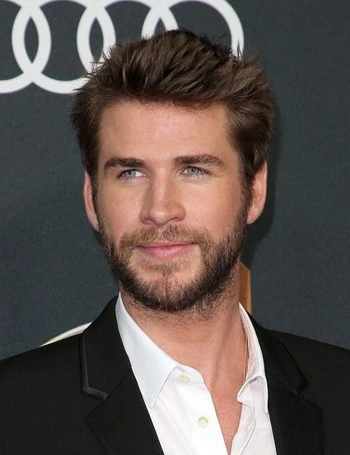 Liam Hemsworth | Doblaje Wiki | Fandom
