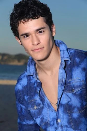 Júlio Oliveira | Doblaje Wiki | Fandom