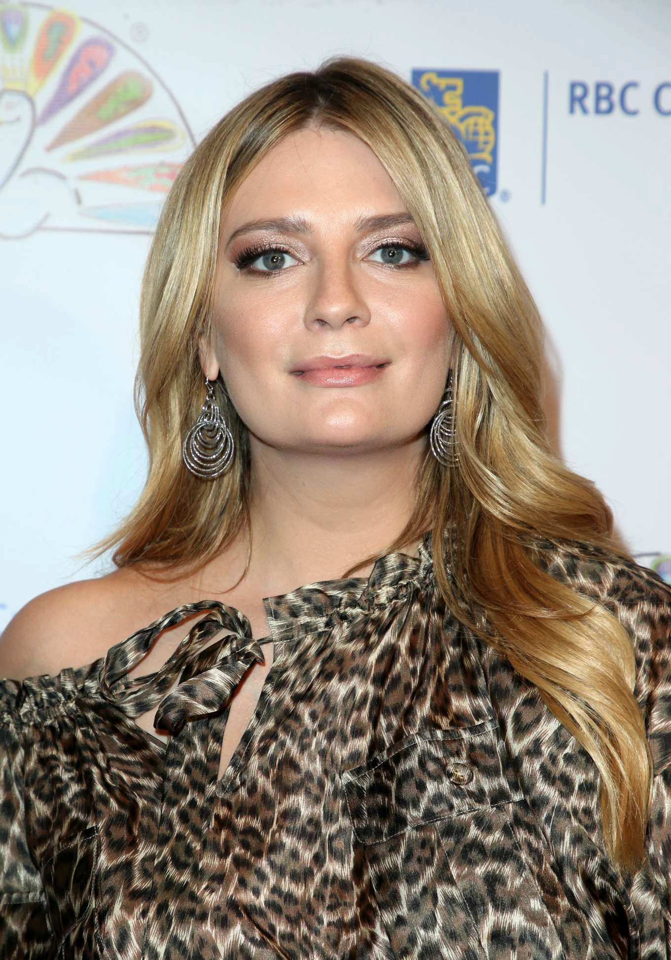 Mischa Barton | Doblaje Wiki | Fandom
