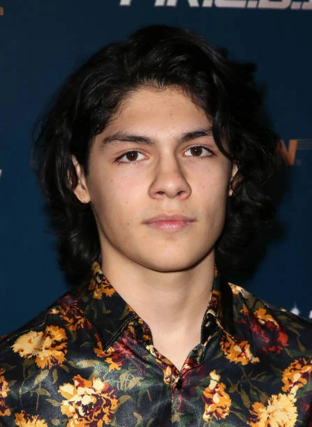 Lucius Hoyos | Doblaje Wiki | Fandom