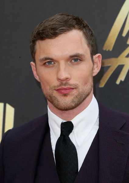 Ed Skrein | Doblaje Wiki | Fandom