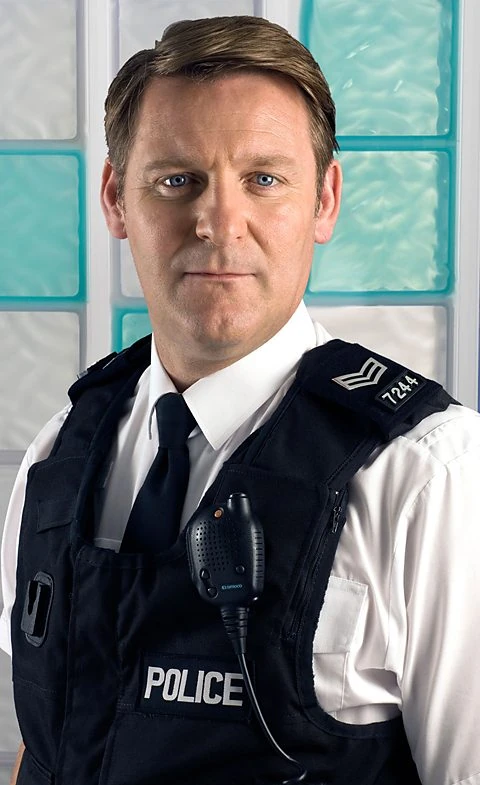 Rob Hollins | Doctors Wikia | Fandom