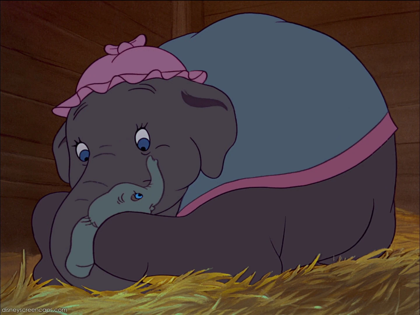 Dumbo | Wiki Dominios Encantados | FANDOM powered by Wikia
