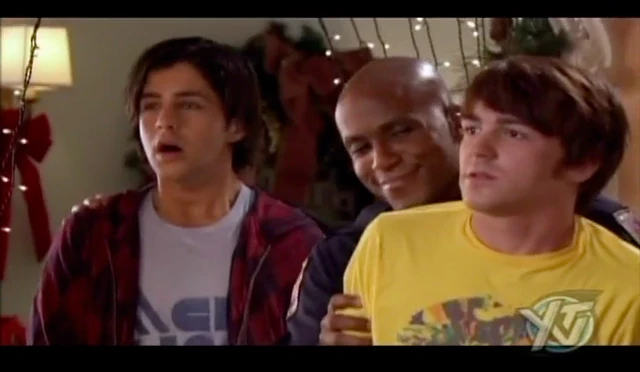 Image - Merry-christmas-drake-and-josh-17.jpg | Drake and Josh Wiki ...
