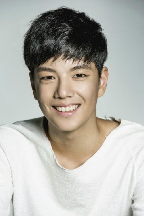 Ji Min Hyuk | Wiki Drama | FANDOM powered by Wikia Ji Min Hyuk | Wiki Drama | FANDOM powered by Wikia