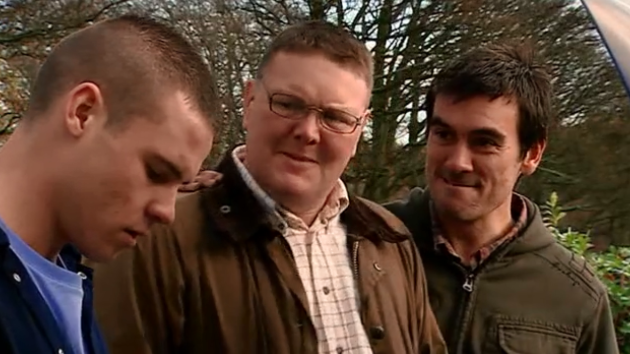 Episode 5496 (4th January 2010) | Emmerdale Wiki | FANDOM powered by Wikia Episode 5496 (4th January 2010) | Emmerdale Wiki | FANDOM powered by Wikia