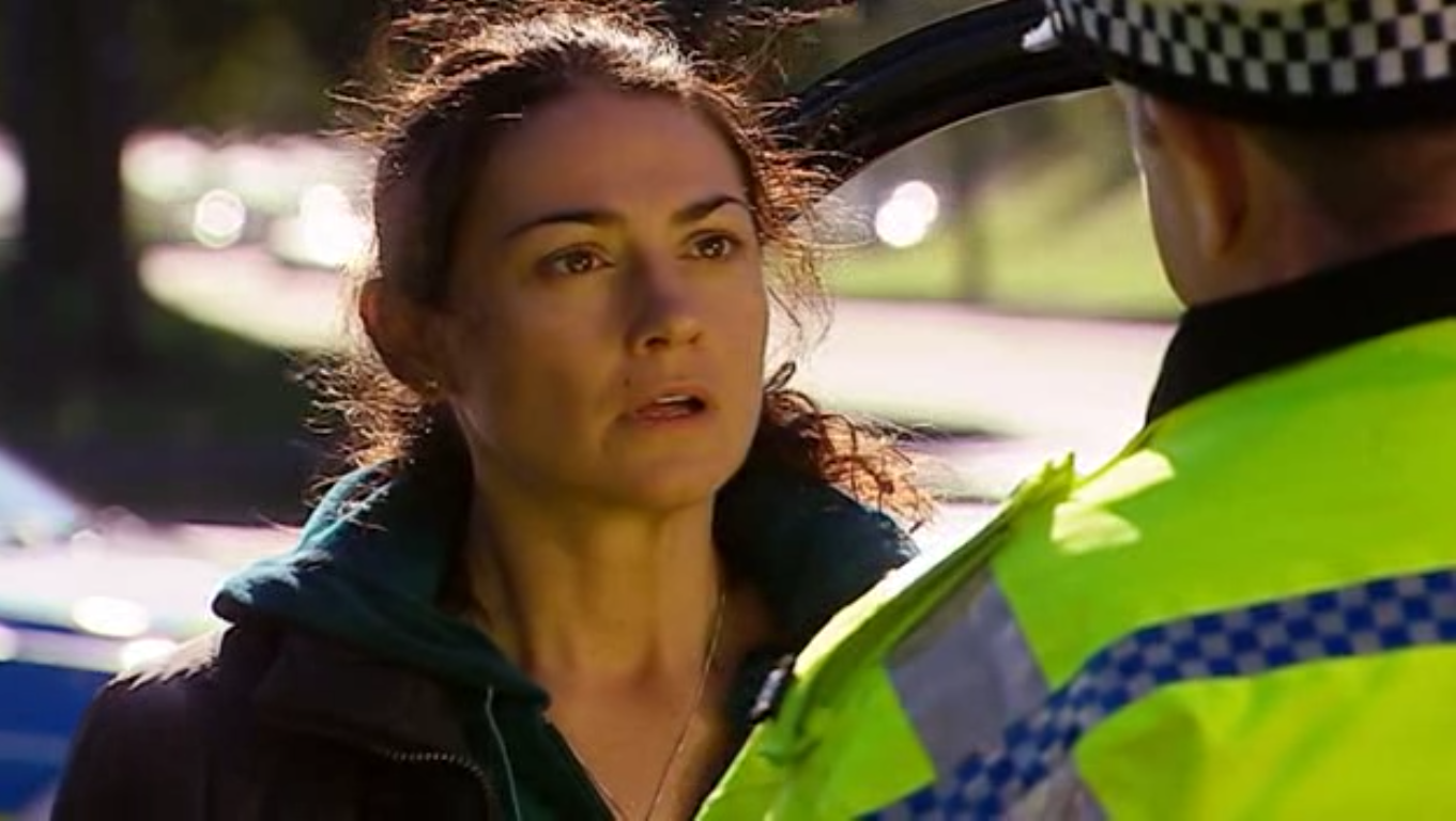 Episode 5777 (1st December 2010) | Emmerdale Wiki | Fandom Episode 5777 (1st December 2010) | Emmerdale Wiki | Fandom