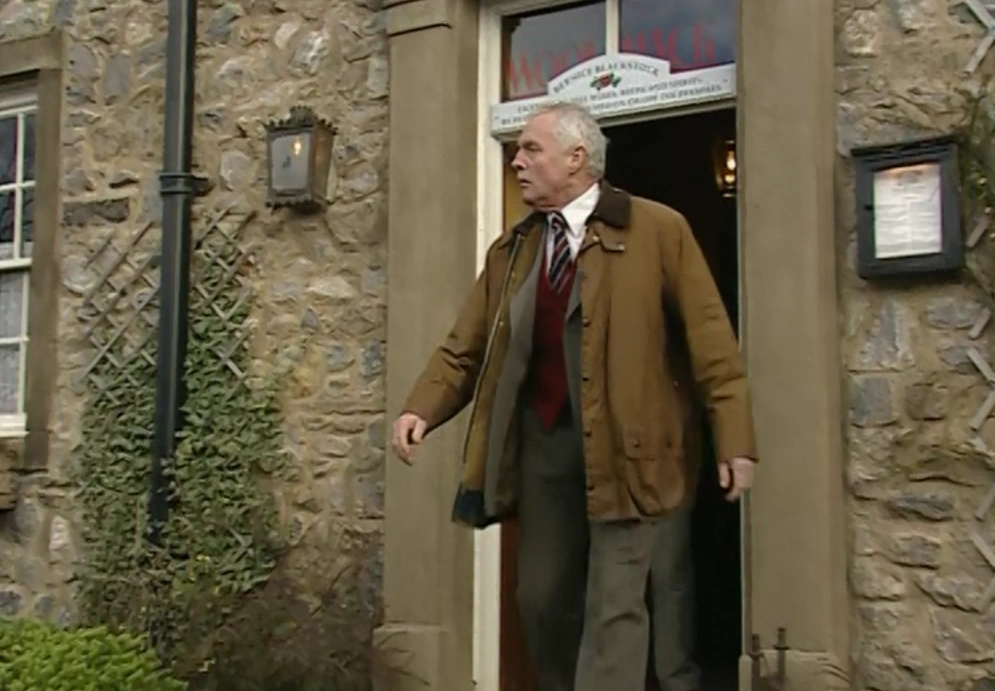 Eric Pollard | Emmerdale Past & Present Wiki | Fandom