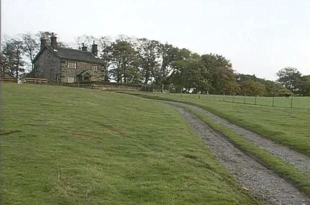 Whiteley's Farm | Emmerdale Past & Present Wiki | Fandom