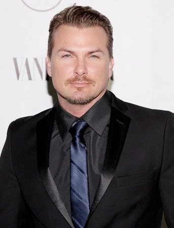 Brad Hawkins | English Voice Over Wikia | Fandom