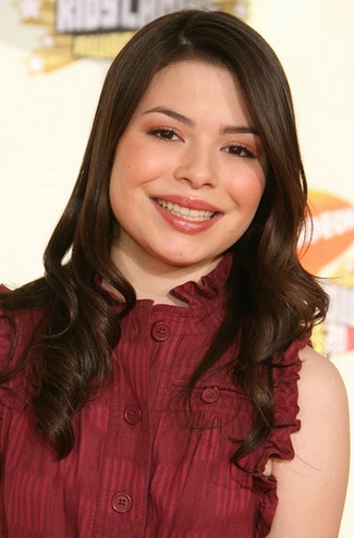 Miranda Cosgrove | English Voice Over Wikia | Fandom