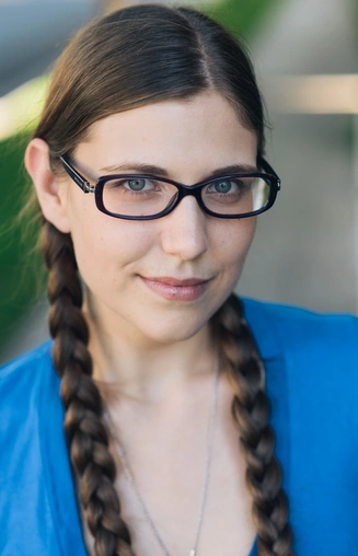 Laura Post | English Voice Over Wikia | Fandom